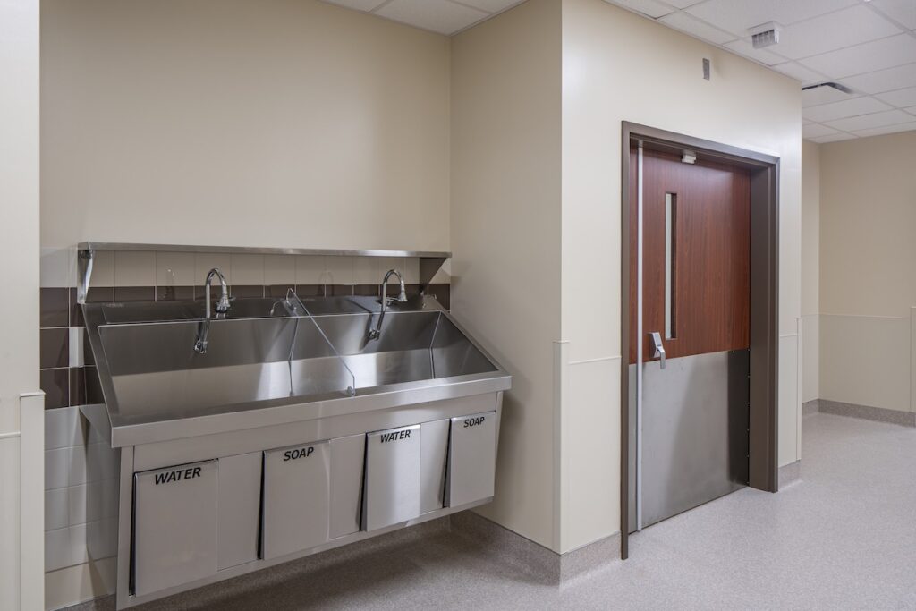 Triangle Orthopaedics Surgery Center - McDonald York